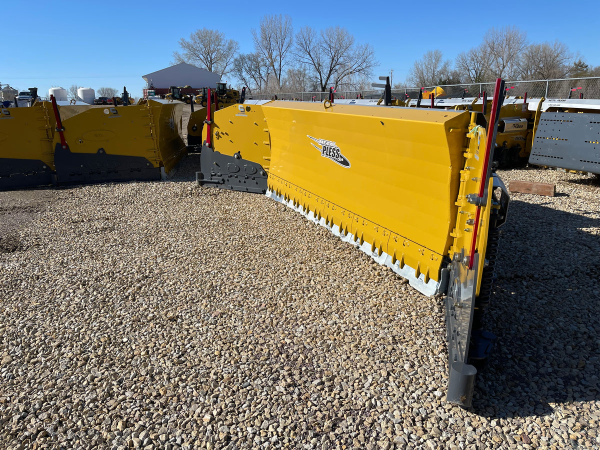 Metal Pless MaxxPro PRO 1248-20 LE – Winter Storm Plows – Storm Equipment